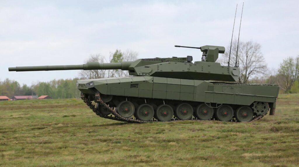 EMBT iki yeni varyant ile Eurosatory 2024’te görücüye çıktı - SavunmaTR