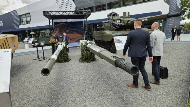 EMBT iki yeni varyant ile Eurosatory 2024’te görücüye çıktı - SavunmaTR