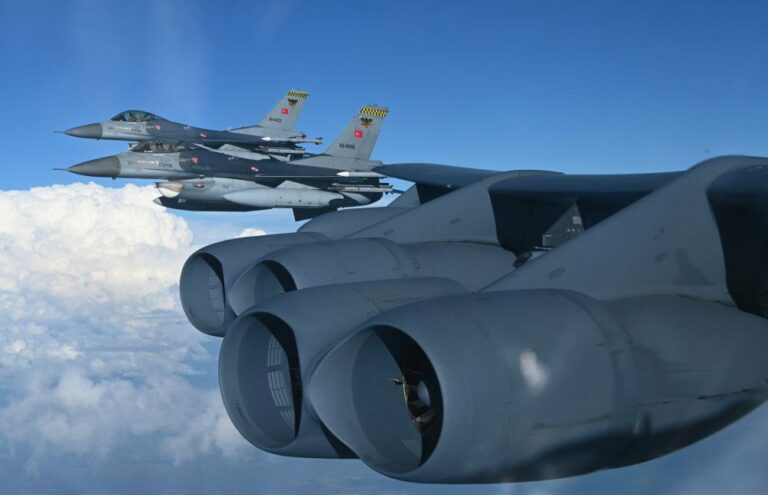 B-52 Bombardıman Uçağı özellikleri ve muharebe tarihi - SavunmaTR